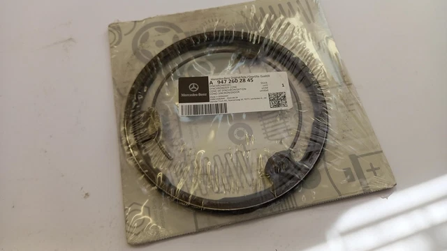 ORIGINAL OE MERCEDES-BENZ Schaltgetriebe Synchronring A9472602845 EUR ...