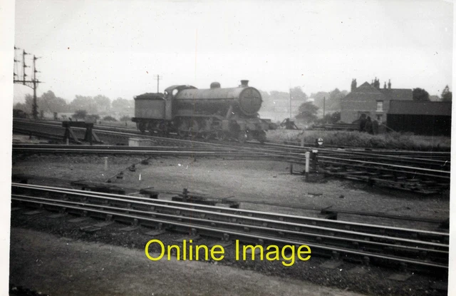 RAILWAY PHOTO 6X4 ex LNER 2-8-0 Light Engine unknown location c1958 P2 ...