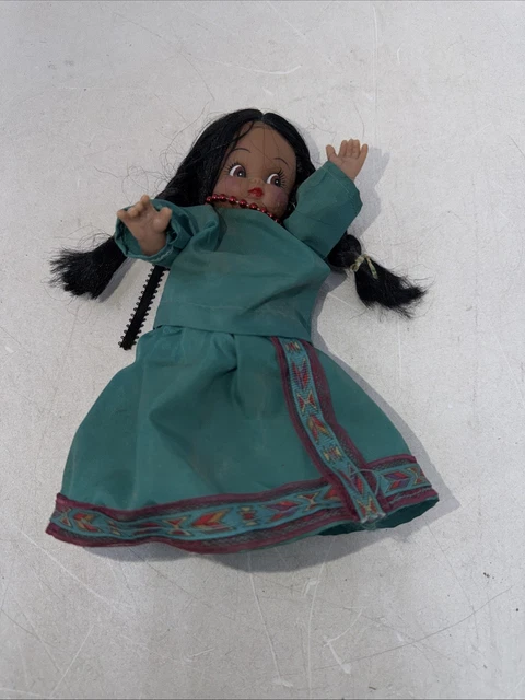 NATIVE AMERICAN INDIAN Princess Doll Top Fibre Craft W/Handmade Dress £ ...