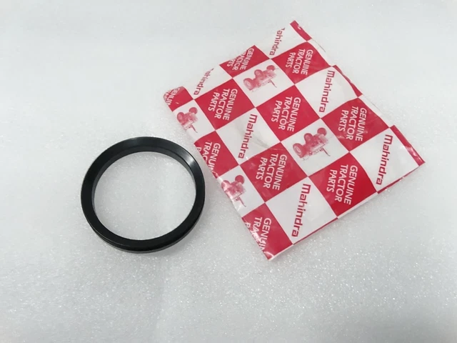 GENUINE FRONT WHEEL Hub Seal For Mahindra Tractor 007500084C1 #21A29 £9 ...