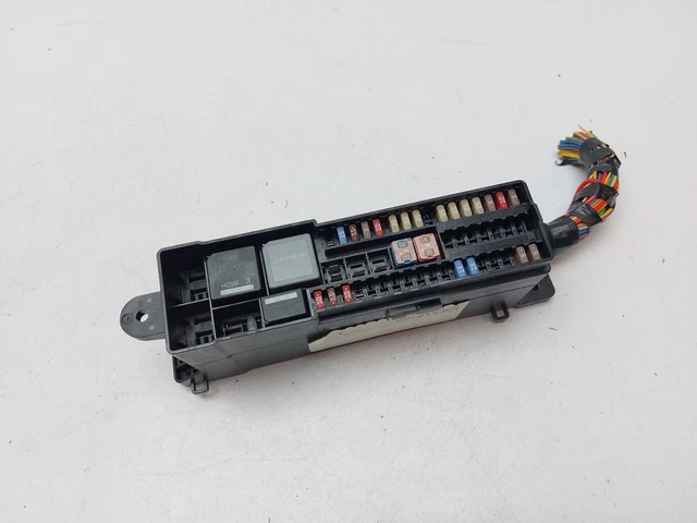 FORD FOCUS MK3 2.0 Tdci Diesel Fuse Relay Box 2013 Av6T-14K131-Ab £24. ...