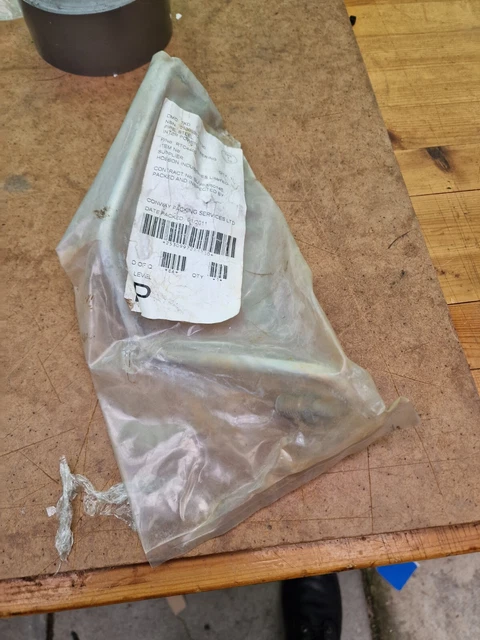 LAND ROVER DEFENDER Wolf 7XD power steering pipe - short £20.00 ...