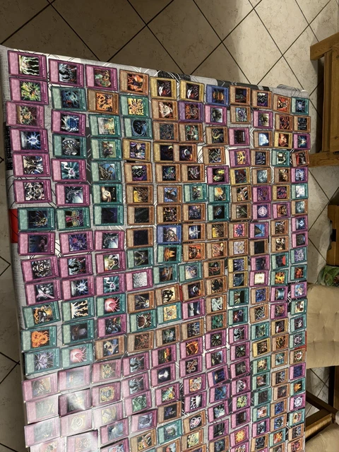 LOT COMPLET CARTES Yu Gi Oh Première Édition 331 Cartes EUR 30,00 ...