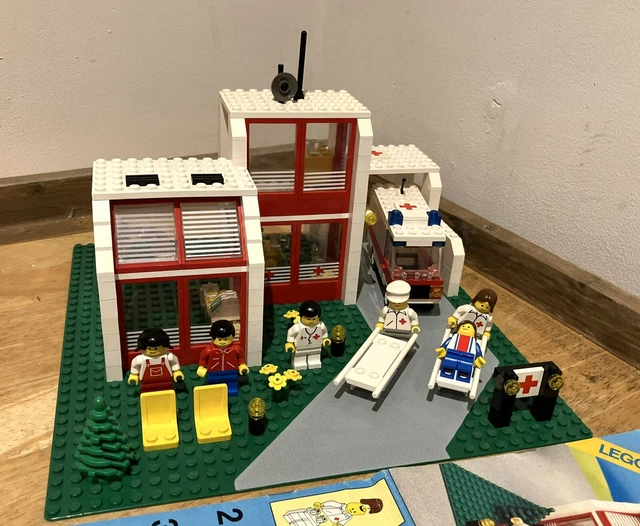 LEGO CLASSIC TOWN #6380 Emergency Treatment Center (1987 ...