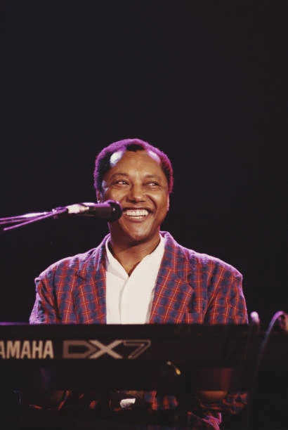BRITISH SINGER-SONGWRITER LABI Siffre performing Wembley Arena 1987 OLD ...
