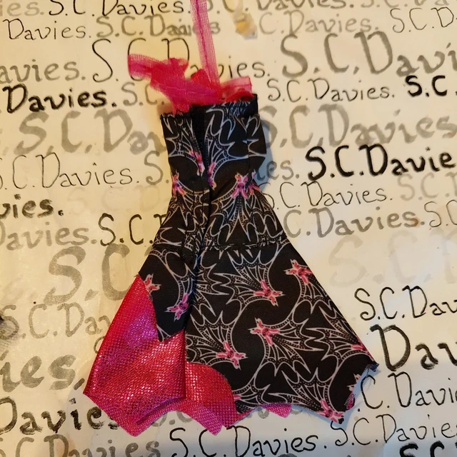 MONSTER HIGH DRACULAURA, Boo York,shoes Die-ner,Dress FCA Dress shoe's ...