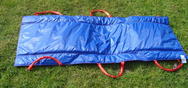GLEITMATTE 150 X 53 cm Umlagerungshilfe Umlagerungsmatte rot/blau ...