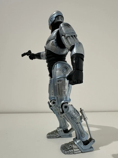 VINTAGE NECA ROBOCOP Fully Articulated Action Figure & Auto 9. £1.75 ...