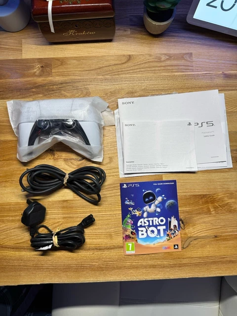 SONY PLAYSTATION 5 Slim (PS5) Disc Free Edition Astro Bot Bundle 1TB ...