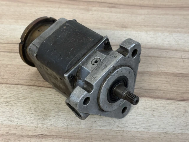 VINTAGE BTH TYPE KC2 motorcycle magneto classic £40.00 - PicClick UK