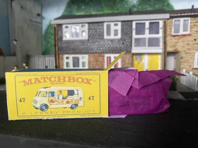 LESNEY &MATCHBOX& SERIE No47C Commer Eiskantine Lyons Dienstmädchen Ex ...