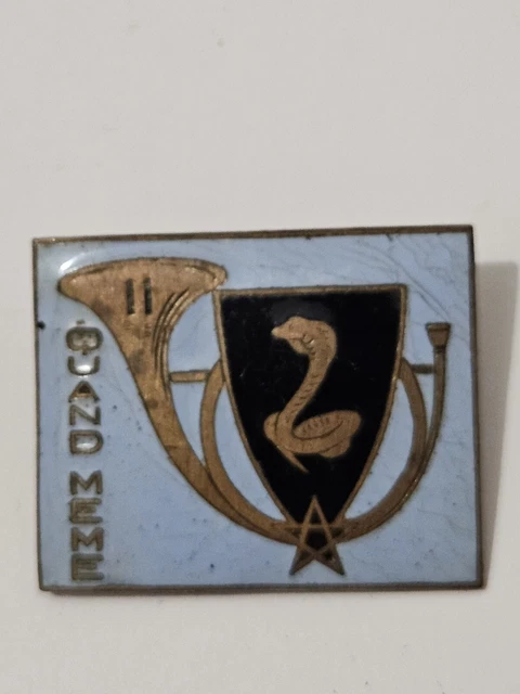 CAVALERIE RARE INSIGNE 11e Chasseurs D ' Afrique Type Bleu Poinçon AB ...