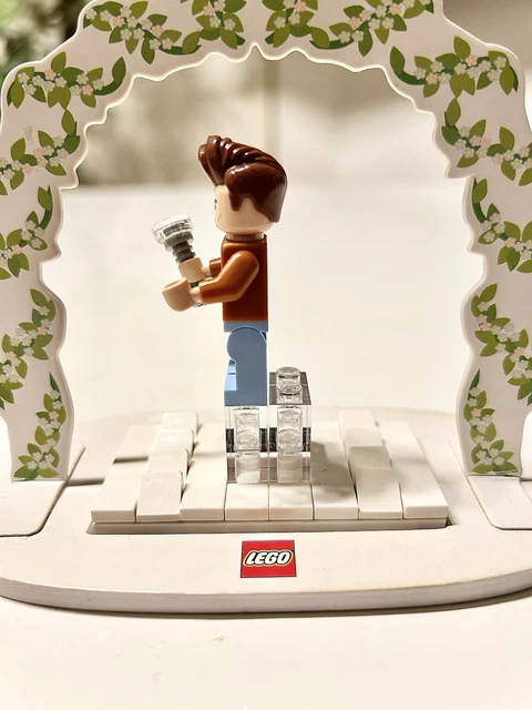 LEGO ICONS / Stranger Things - Minifigure Steve Harrington - st021 ...