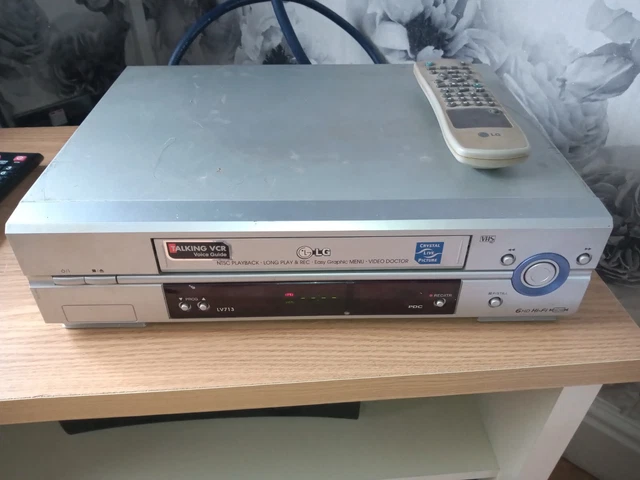 LG LV713 VHS VCR Player Recorder Silver Crystal Live NTSC Playback ...