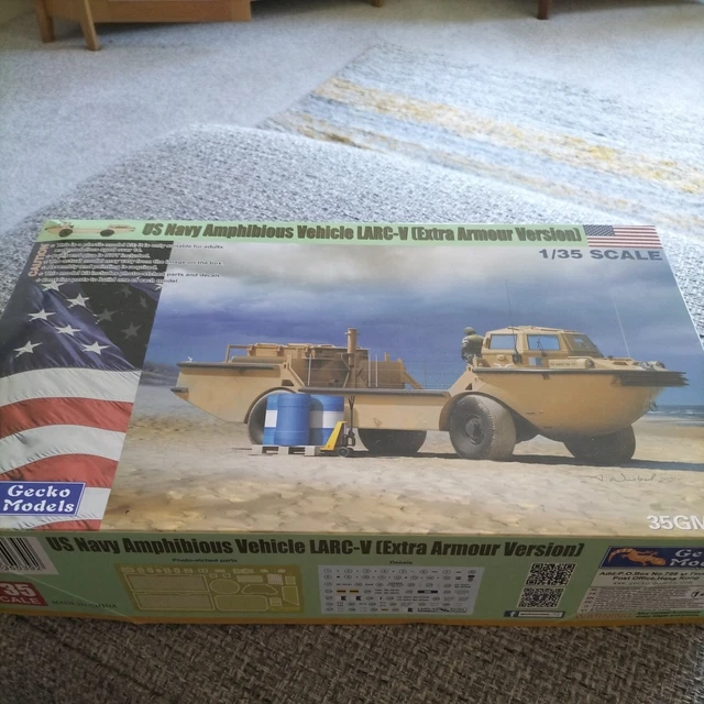 GECKO MODELS 1/35 Modern US Navy LARC-V Amphibious Cargo Vehicle Model ...