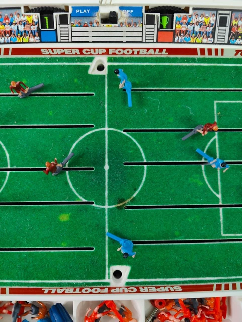VINTAGE TOMY SUPER Cup Football Table Top Electric Battery Power Game ...