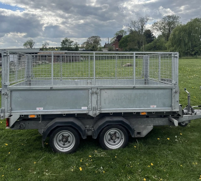 ATLAS TIPPER/TILT TRAILER With Mesh Sides And Loading Ramps, Excellent ...
