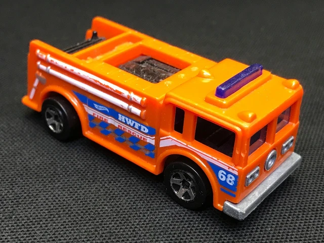 HOT WHEELS FIRE Eater Fire Engine Collectable Scale 1:64 (Plastic ...
