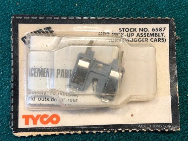 TYCO HO SLOT Car CURVE HUGGERS MOTOR CHASSIS. Pickup , Front +Rear ...