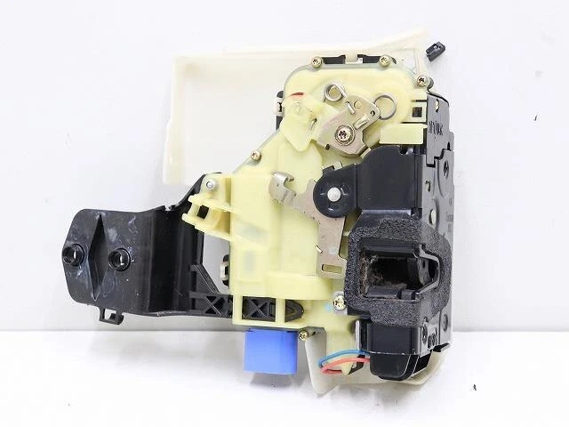 VOLKSWAGEN POLO 2005 GH-9NBKY Door Lock Solenoid 3B2837016AA [Used ...