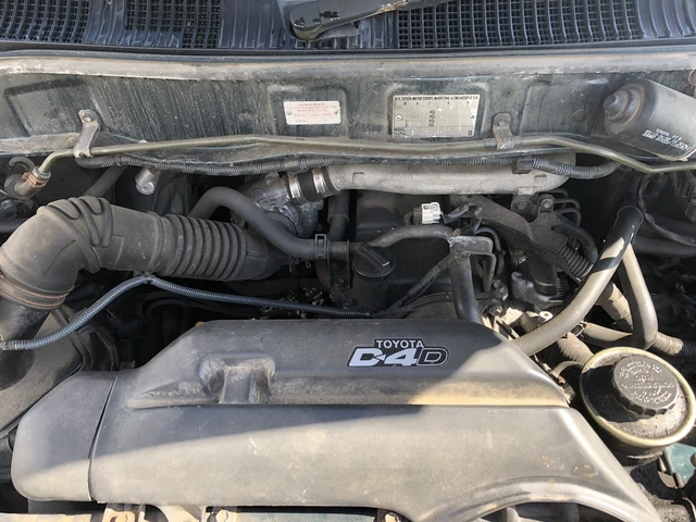 TOYOTA HIACE 2.5 D4D, Engine code: 2KD For Sale - 189000 km £1,390.00 ...