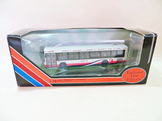 EFE 27502 'WRIGHT Scania Axcess Bus, First Eastern National #65'. 1:76 ...
