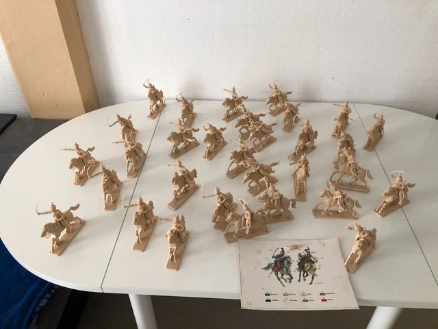 CAVALERIE LOT DE 31 Mameloukes guerre napoléonienne 1/32 EUR 70,00 ...