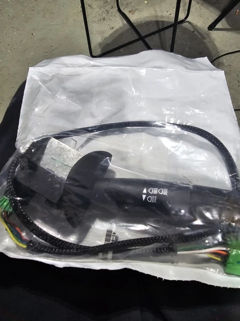 OEM PACCAR KENWORTH Peterbilt TURN SIGNAL SWITCH P/N 480908x1 Stalk P27 ...