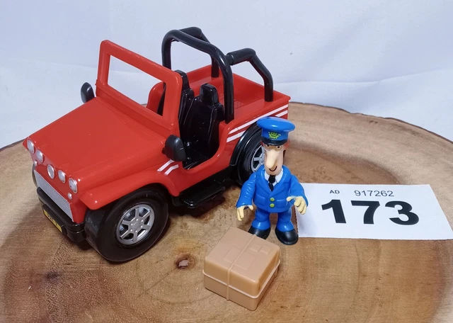 POSTMAN PAT PAT 7 4x4 Jeep Vehicle With Pat Figure And Parcel Toys Play ...