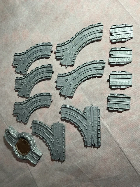 THOMAS TANK ENGINE Train Take Along n Play -Track Bundle. 12 Piece £2. ...