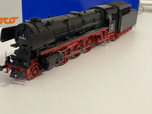 ROCO H0 63209 Dampflok DB BR 01.10 digital mit Leo Sound ESU Decoder EUR 345,00 - PicClick DE