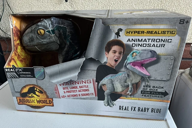 JURASSIC WORLD REAL FX Baby Blue Hyper-Realistic Animatronic Dinosaur £ ...