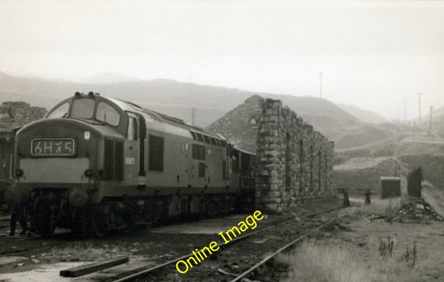 RAILWAY PHOTO 6X4 Class 37 at Dowlais shed south wales 20/8/1967 £2.80 ...