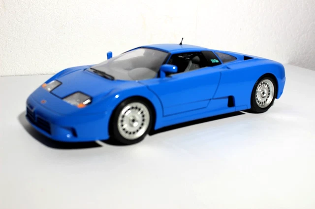 BUGATTI 11 G3B 1991 mit Flügeltüren 1:18 Modellauto (#19) EUR 18,00 ...