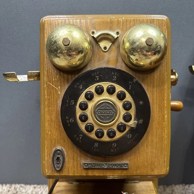 THOMAS CROSLEY MUSEUM Series Wood Wall And Country Classics Telephones ...