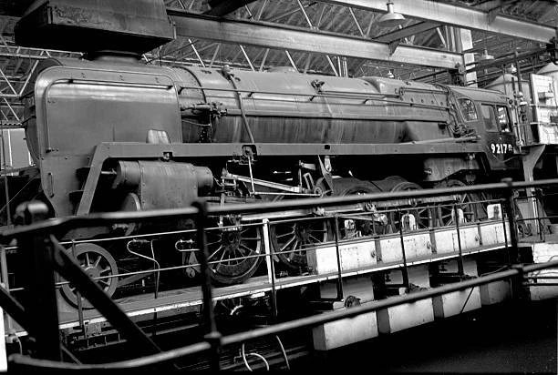 BRITISH RAILWAYS CLASS 9F 2100 Locomotive No 92178 At Swindon Works Old ...