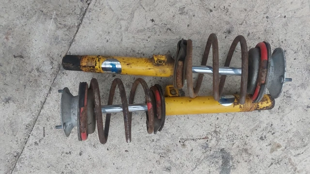 BMW E46 COUPE CONVERTIBLE Front Suspension struts FK £75.00 - PicClick UK