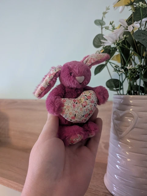 JELLYCAT TINY BASHFUL Rose Blossom Bunny with Heart Excellent Condition ...
