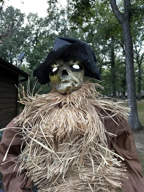 SPIRIT HALLOWEEN THE Harvester Scarecrow Animatronic Animated Prop w ...