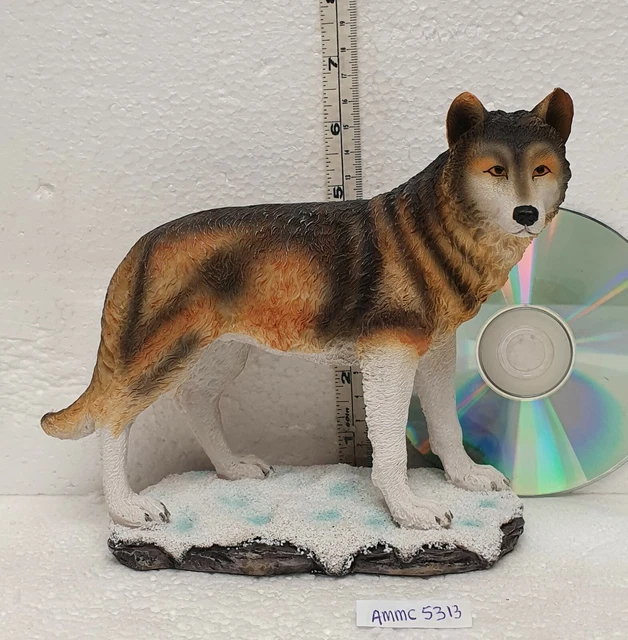 CLASSIC BROWN WOLF STANDING FIGURE - WOLVES nemesis now £32.50 ...