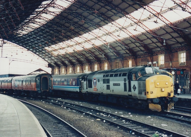 RAILWAY PHOTOGRAPH 7& x 5" Class 37 37412 at Bristol Temple Meads 9/07 ...