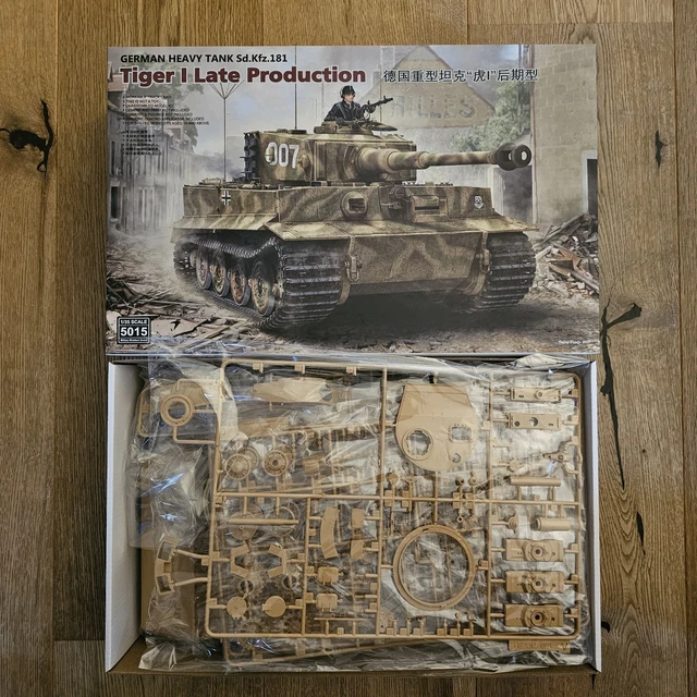 RYE FIELD MODEL 5015 Pz.Kpfw.VI TIGER I 1/35 Bausatz Modellbausatz NEU ...