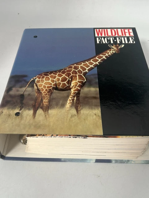 LARGE BINDER FOLDER Wildlife Fact File Animal Information Back Wallet ...