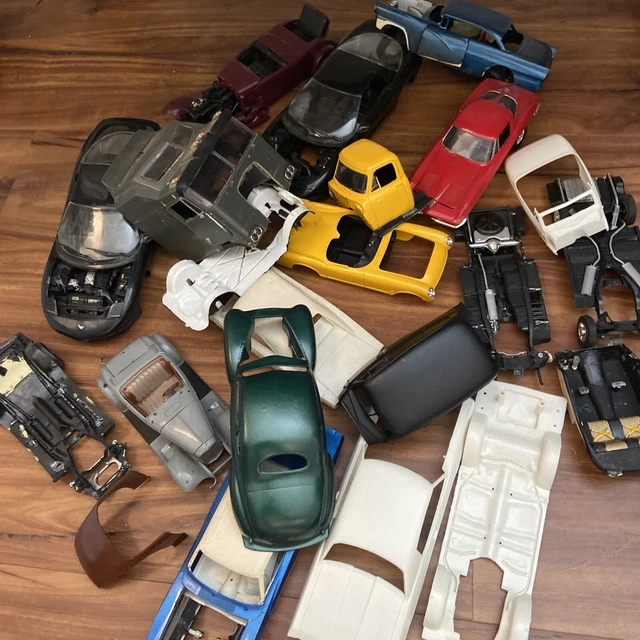 VINTAGE JUNKYARD LOT Model Kit Car Bodies Parts/Pieces! £35.15 ...