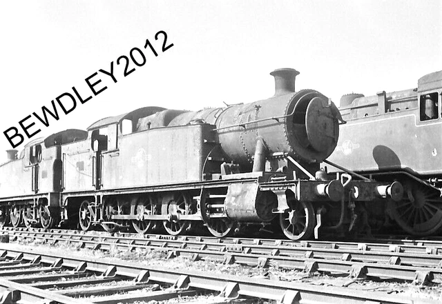NEGATIVE 35MM GWR 7229 LOOKS A RECENT ARRIVAL AT WOODHAMS BARRY ...