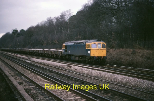 RAILWAY PHOTO - Class 33 BR Blue Southern Ballast - 33 028 c1979 ...