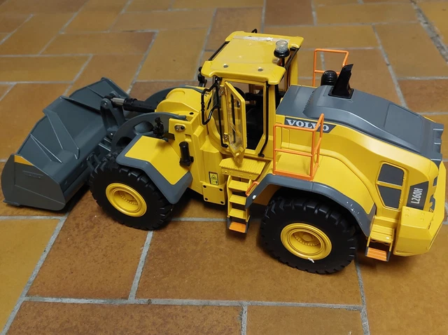 DOUBLE E VOLVO E592 RC Loader Radlader 1/16 RTR Metall EUR 320,00 ...