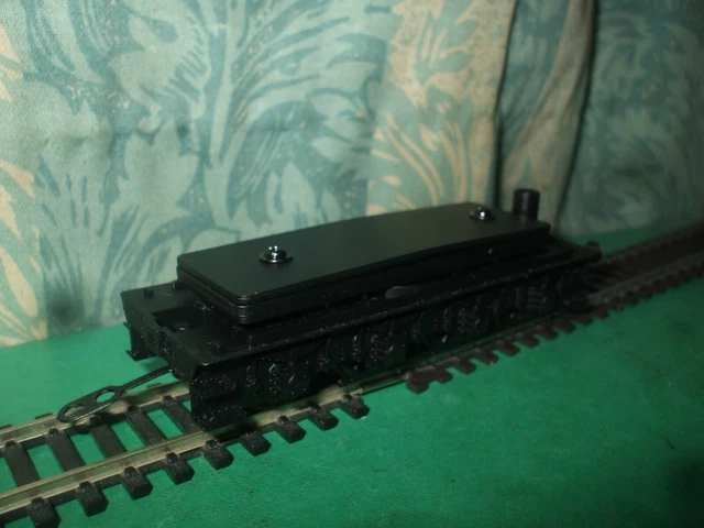 HORNBY LNER A1 TORNADO TENDER CHASSIS ONLY - No.1 £29.75 - PicClick UK