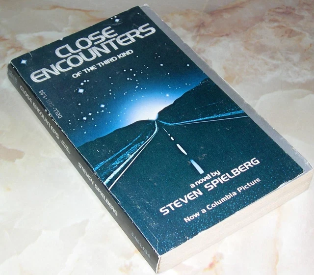 RENCONTRES RAPPROCHÉES DU troisième type par Steven Spielberg (1977 ...