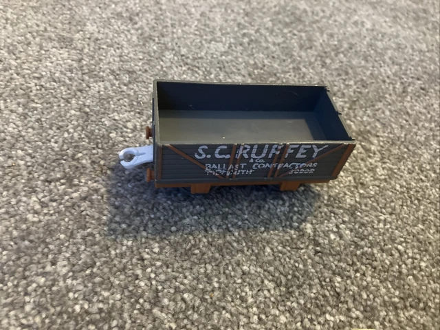 THOMAS THE TANK Engine Trackmaster Troublesome Truck, Scruffey £5.99 ...